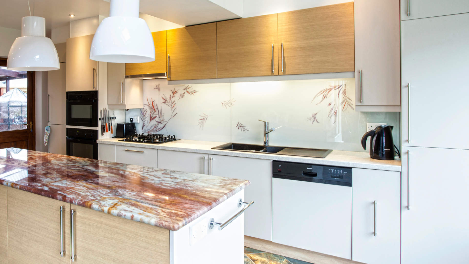 Bespoke, Glass Splashbacks for Kitchens & Bathrooms - Emma Britton