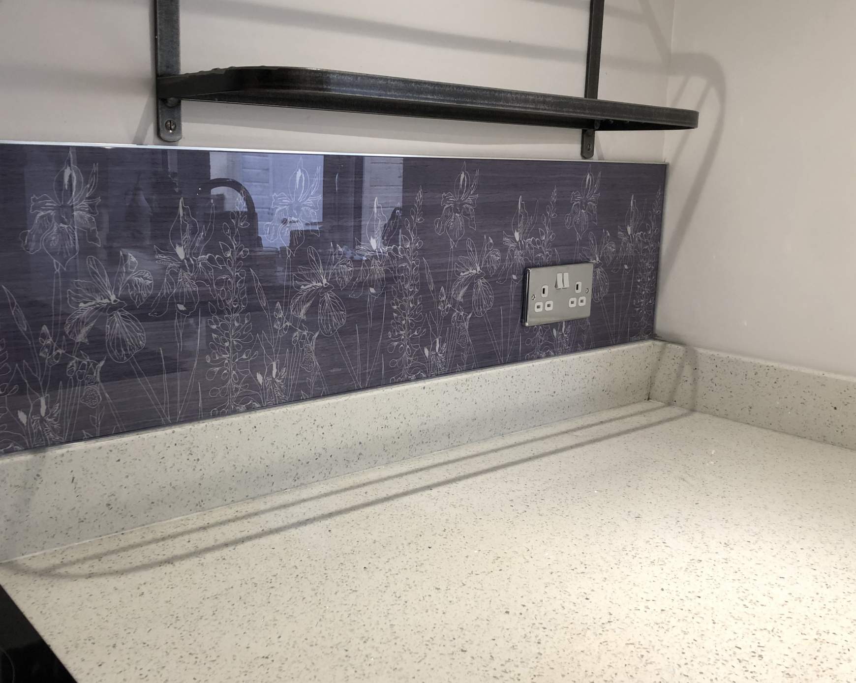 Grey splashback - 'White Floral in Grey' - Emma Britton Glass ...
