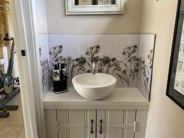 Splashbacks for Small Kitchens and Bathrooms - Emma Britton - Emma Britton