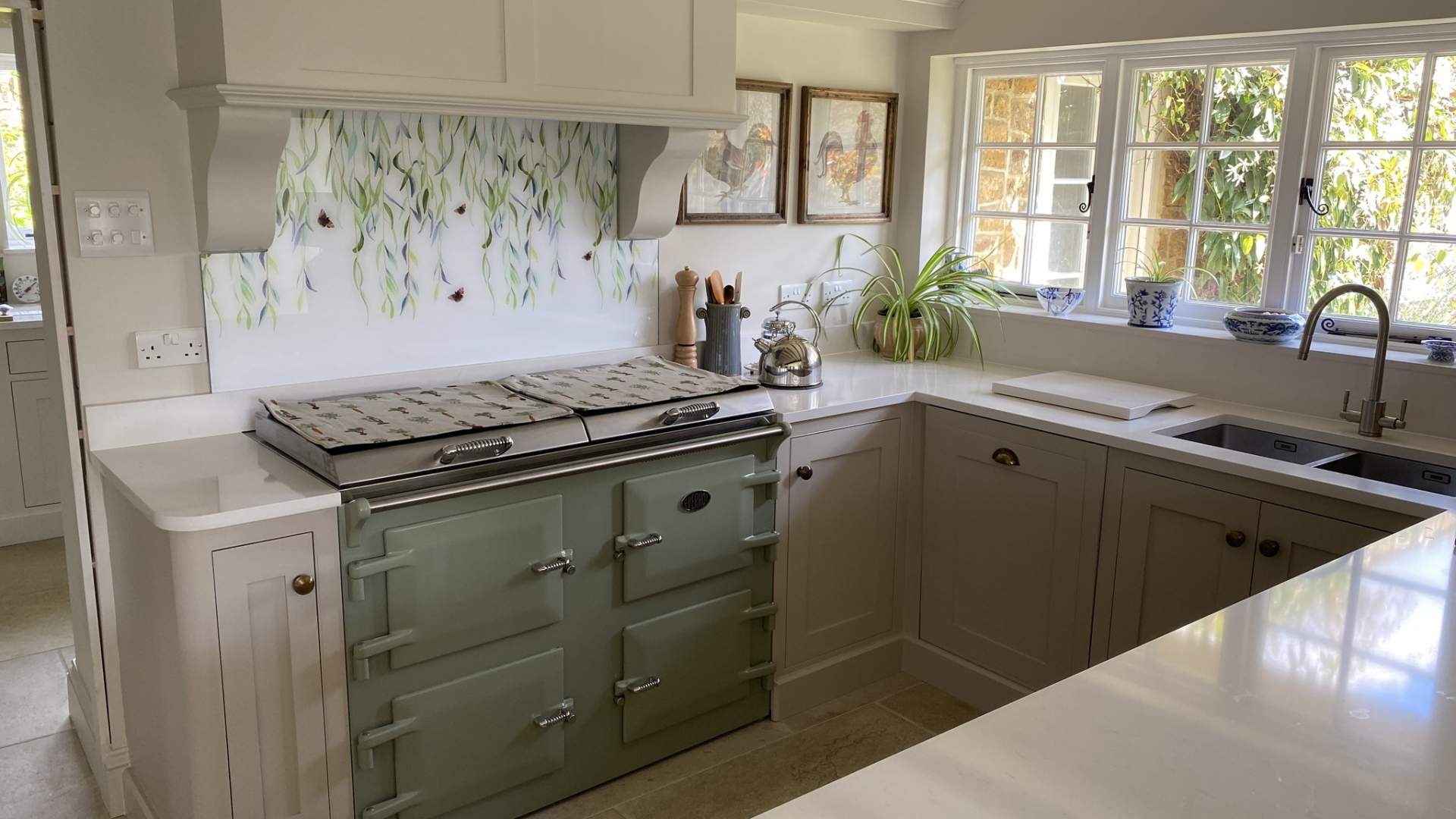 Made-to-Measure-Glass-Splashbacks-Emma Britton - Emma Britton